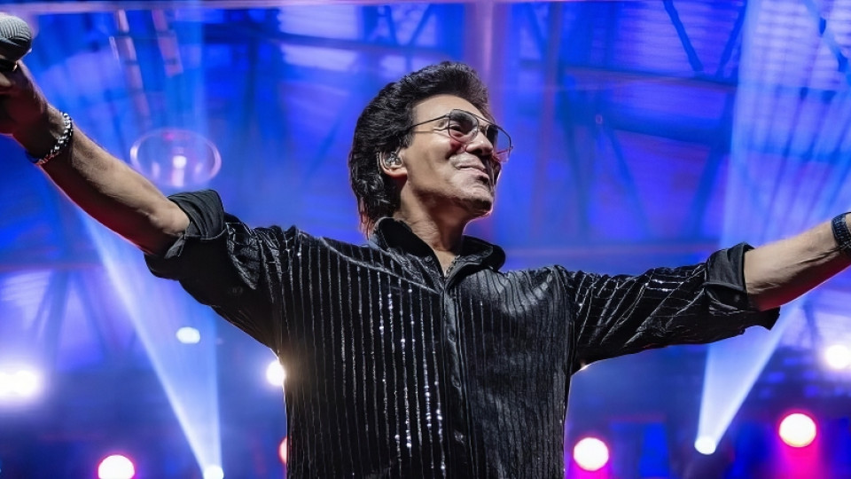Andy Madadian Concert Tickets And Tour Dates - Platinumlist.net