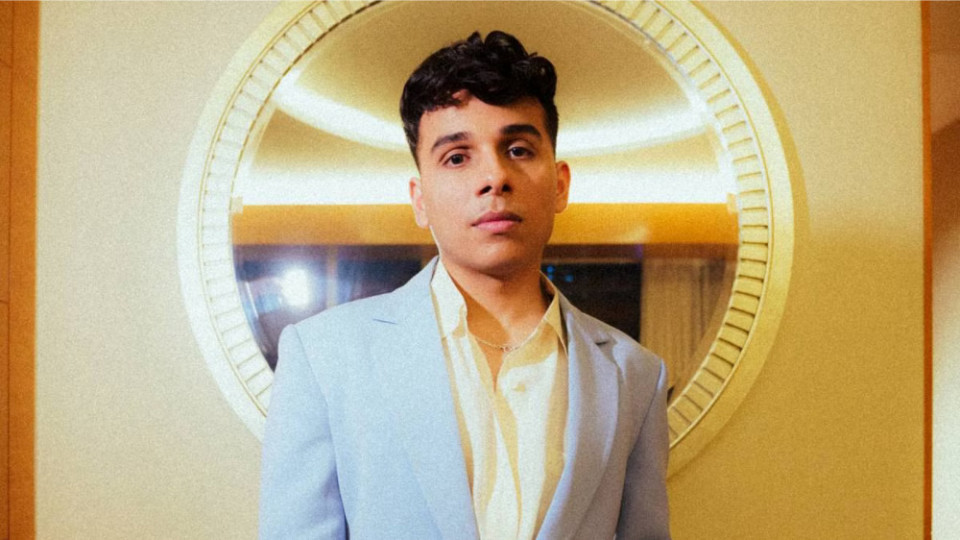 Anuv Jain | Biography, Age, Height, Family | Concerts & Tour Dates 2025 ...