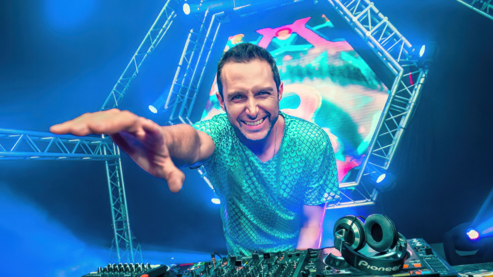 Artists in Dubai - Platinumlist.net