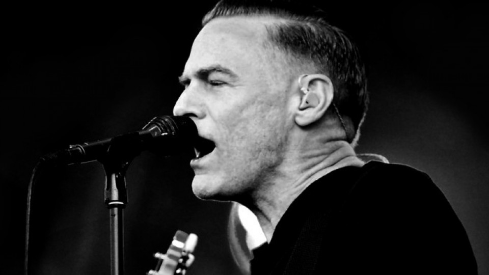 Bryan Adams Biography, Age, Family, Concerts & Tour Dates 2025 ...