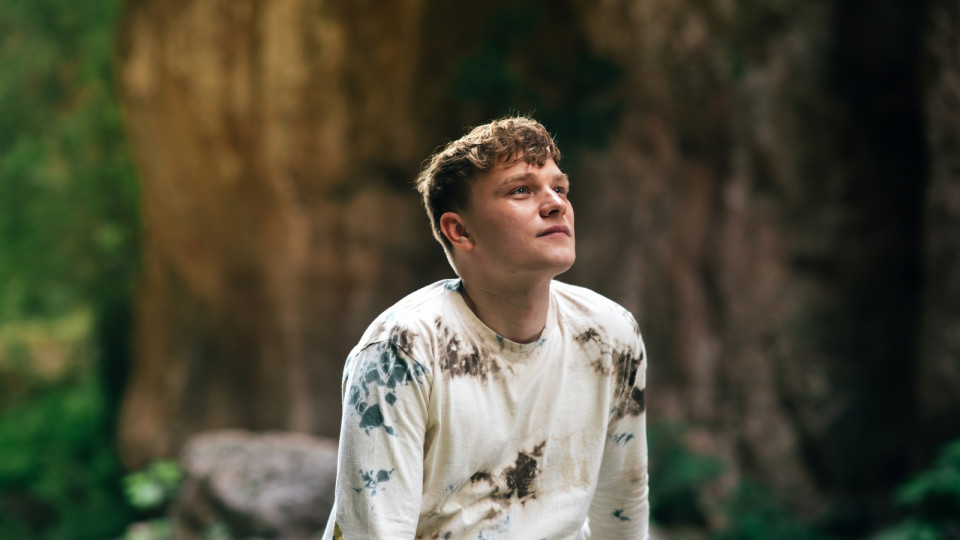 Nils Hoffmann Biography & Career, Concerts & Tour Dates 2025 ...