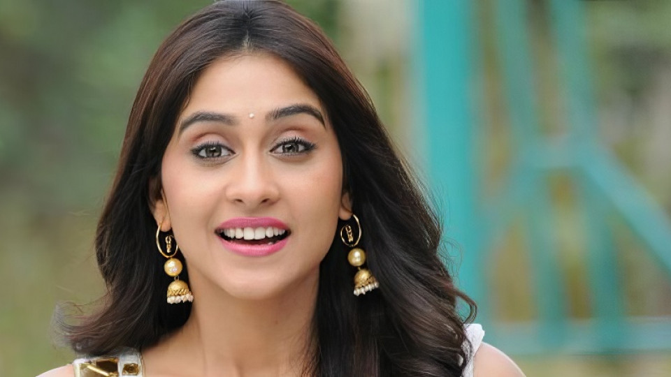 Regina Cassandra Concert Tickets And Tour Dates - Platinumlist.net
