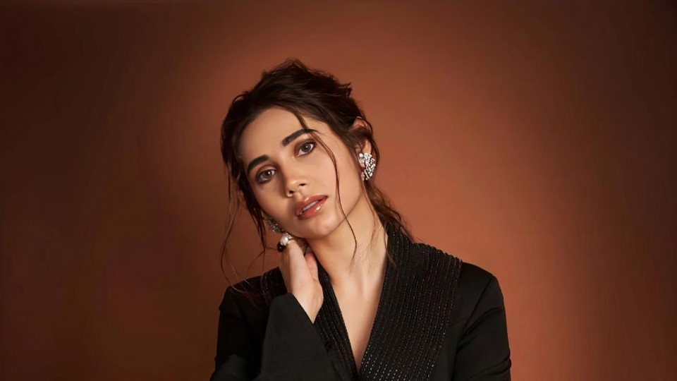 Zarah Khan Biography & Career, Concerts & Tour Dates 2025 ...