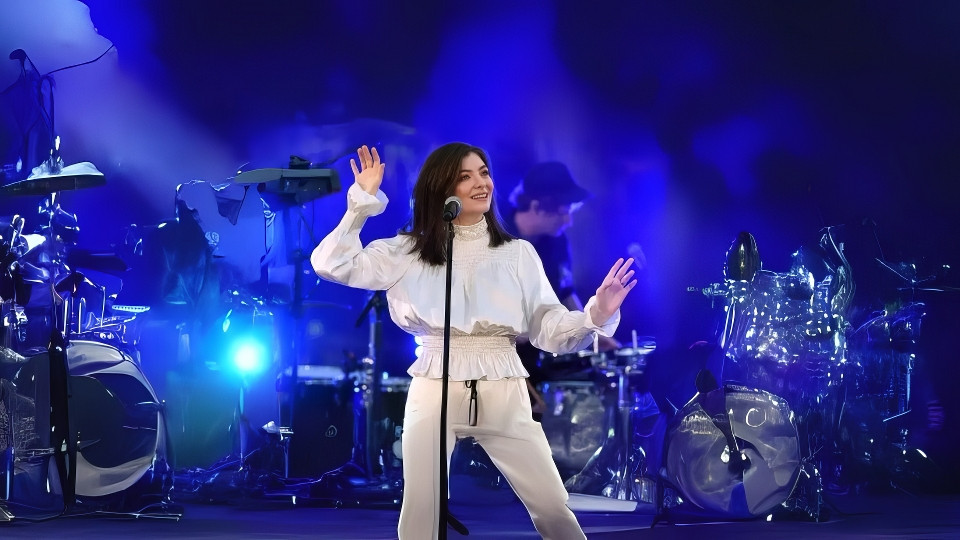 Lorde at O2 Arena in London Tickets, 2025 Concert - Platinumlist.net